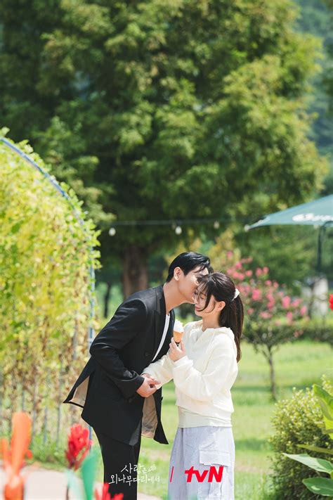 Ju Ji Hoon And Jung Yu Mi Get Affectionate On A Date In "Love Your ...