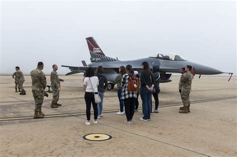 Building Bonds Osan AB Spouse Immersion Tour Osan Air Base Article