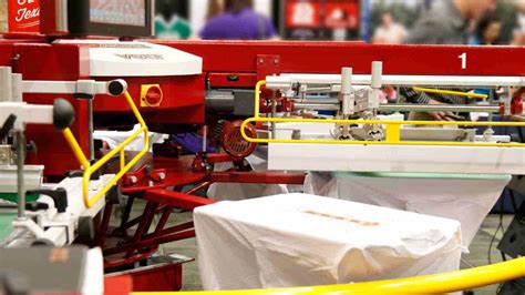 Maximizing Productivity With Hybrid Textile Printing
