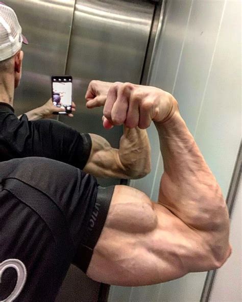 Getting My Bicep Pump On Rmalebiceps