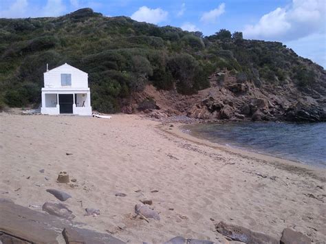 Les meilleures plages naturistes de Minorque découvrez les