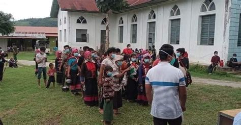 မုံးကိုးစစ်ဘေးရှောင်စခန်းနှစ်ခု လကုန် အပြီးသိမ်းရန် စစ်ကောင်စီ ထပ်မံ