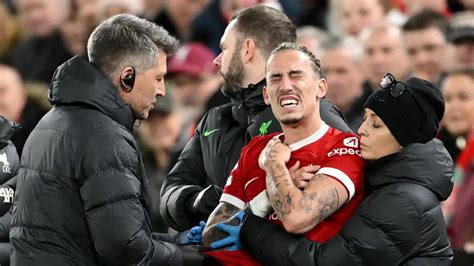 Which Liverpool Star Falls Victim To Touchline Collision With Jurgen
