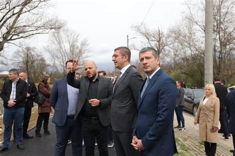 Hristijan Mickoski Денеска започна изградбата на мега паркот со плоштад во населба Радишани