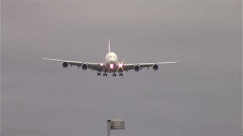 Emirates Landing On Runway 24l Yyz Youtube