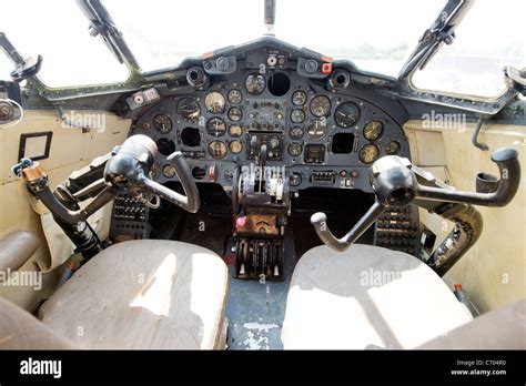 De Havilland Mosquito Cockpit