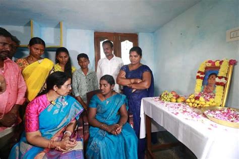 Nara Bhuvaneshwari అనకాపల్లిలో నారా భువనేశ్వరి ‘నిజం గెలవాలి యాత్ర