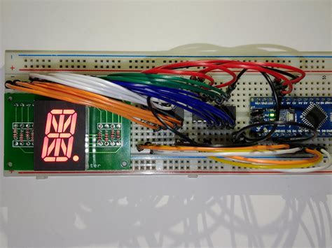 分享科技與遊戲 By Hkgoldenmr A Arduino 控制 Sh8103bs 十六段顯示器