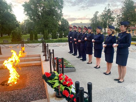 Псковские следователи приняли участие в акции «Свеча памяти