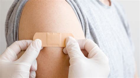 Bivalent Covid Booster How To Treat Side Effects