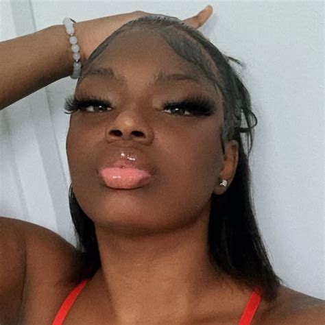 𝓜𝓲𝓼𝓼 𝓖𝓮𝓶𝓲𝓷𝓲♊︎ Ariahhthegemini • Threads Say More