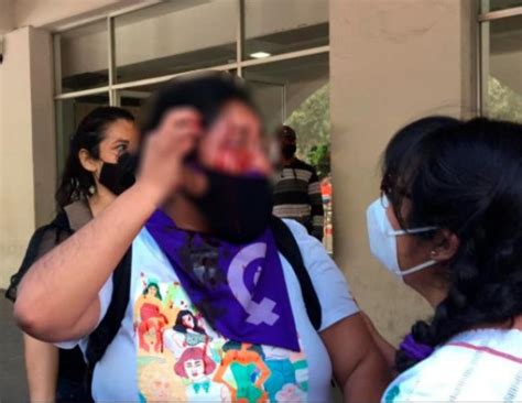 Manifestante Feminista Contra Salgado Macedonio Es Agredida En Gira De Amlo