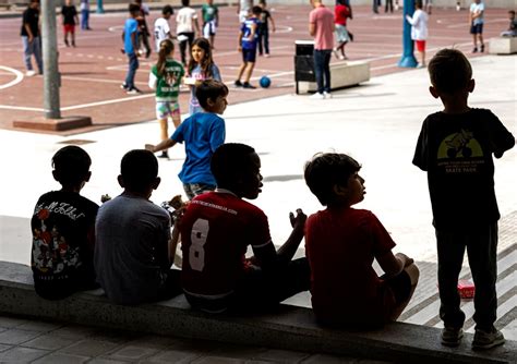 Le redoublement est réduit à un niveau historiquement bas à lécole