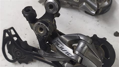 Shimano Alivio M3100 9 Speed Rear Derailleur Black Installation Live
