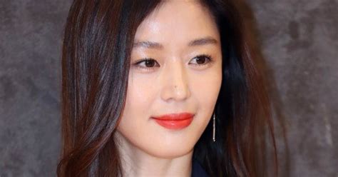 전지현 또 1억원 기부 조금이나마 위로 되길