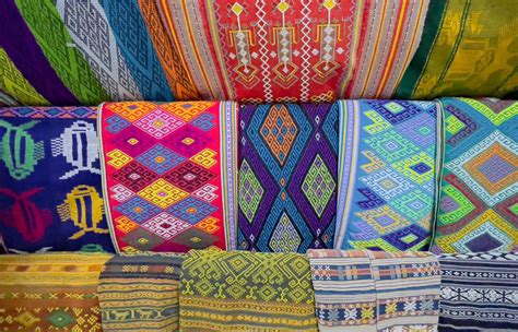 Kain Tenun Ikat Flores Yang Bernilai Seni Tinggi Traverse Id