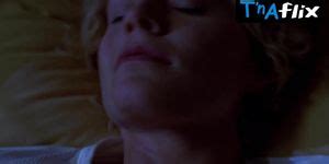 Rhona Mitra Breasts Scene In Hollow Man Elisabeth Shue Tnaflix Com
