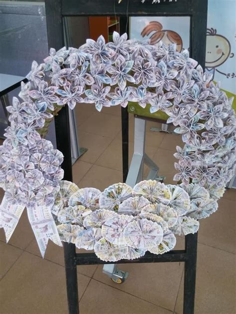 หลวงพ่อขอบิณฑบาต “ล็อตเตอรี่เก่า” ช่วยสร้างรายได้ให้เด็กพิเศษ ทำ