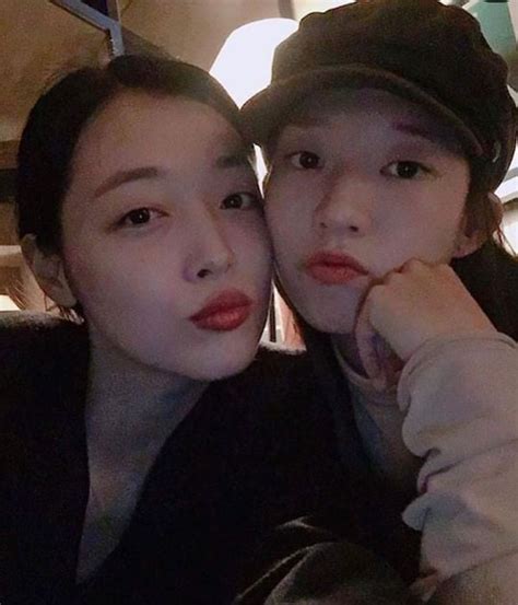 김선아 故 설리 애도 내 전부 제일 소중한 설리야 전문 스타뉴스