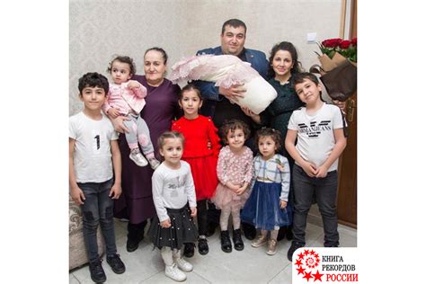 Наибольшее количество детей, рожденных одной матерью за 10 лет, в России