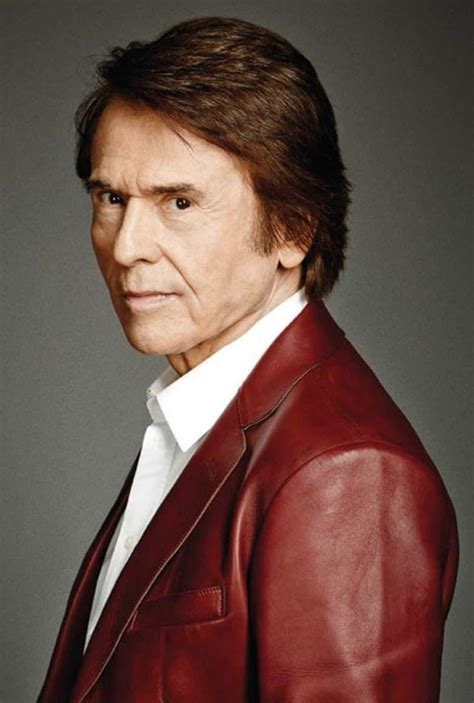 Raphael About Entertainment Ie