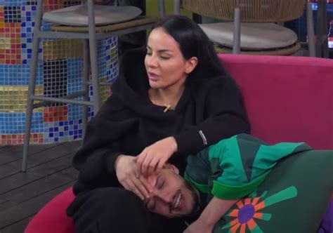 La Boksierin Për Reperin” Sara Gjordeni Lë Pezull Një Lidhje Jashtë