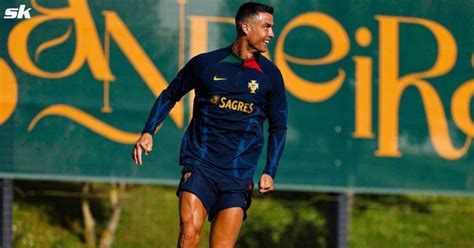 Some Achievement Manchester United Star Congratulates Cristiano
