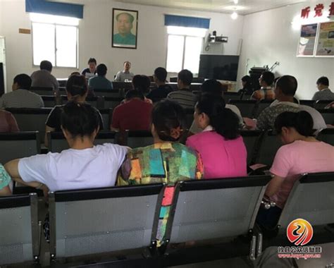 菜花坪镇学习贯彻县委书记讲话精神