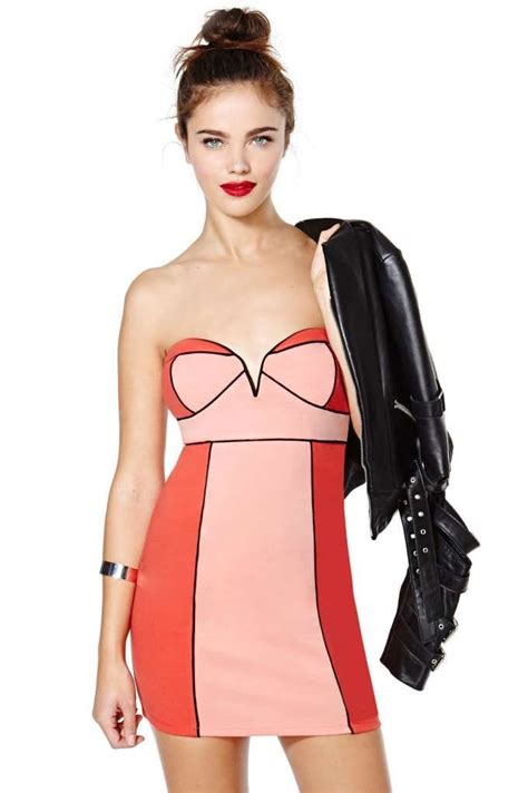 Astuces Pour Bien Porter Une Robe Bustier Bien Habill E