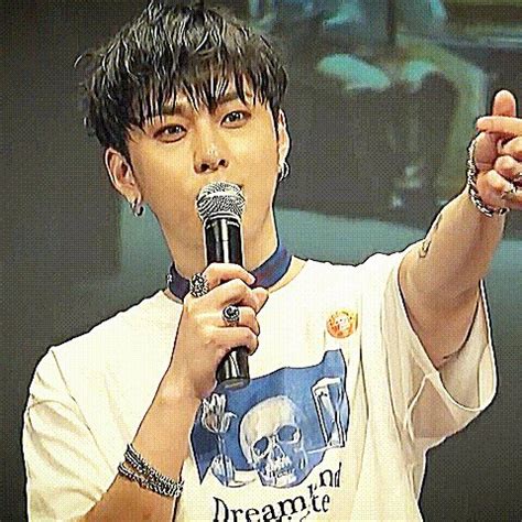 𝐘𝐨𝐧𝐠 𝐉𝐮𝐧𝐡𝐲𝐮𝐧𝐠 𝐋𝐎𝐍𝐄𝐑 𝟏𝟎 𝟑𝟎 on Twitter RT junhyungupdates I love you I love you I love you I
