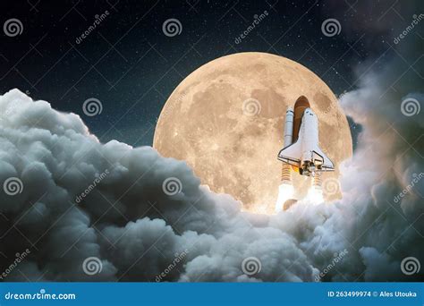 Space Shuttle Going Around The Moon