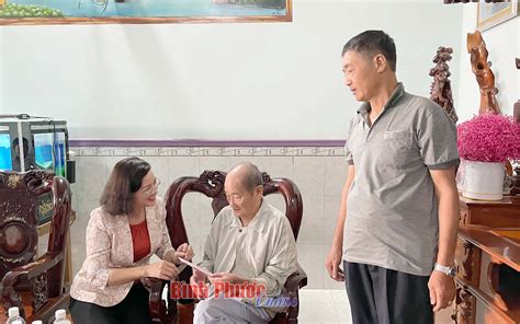 Phó Chủ Tịch Ubnd Tỉnh Trần Tuyết Minh Thăm Chúc Tết Tại Huyện Bù Đăng