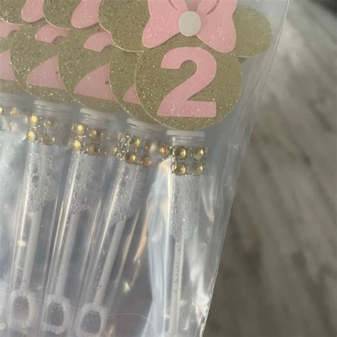 12 Glitter Minnie Mouse Bubbles Wandsminnie Mouse Birthdayminnie