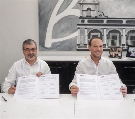 Ayuntamiento de Boca del Río y la Escuela de Derecho de Veracruz unen