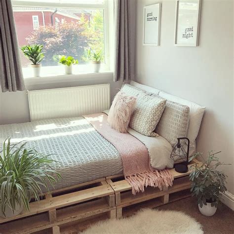Aesthetic Room Ideas For Small Rooms 71 Photo