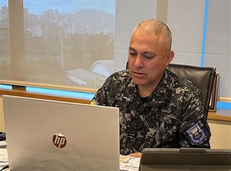 Policía Ecuador On Twitter 𝗘𝗡 𝗟𝗢𝗦 𝗠𝗘𝗗𝗜𝗢𝗦 🎙️ Entrevista A Nuestro