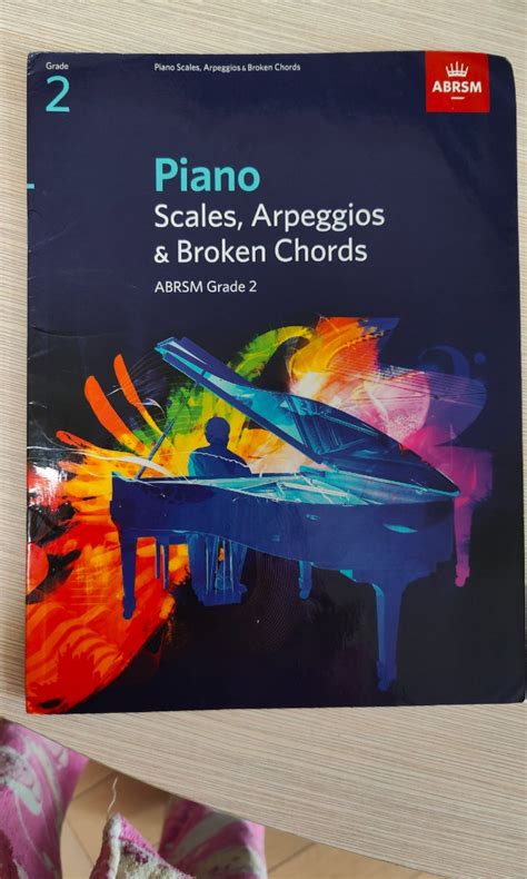 Piano Scales Arpeggios Broken Chords Grade 2 興趣及遊戲 書本 文具 教科書