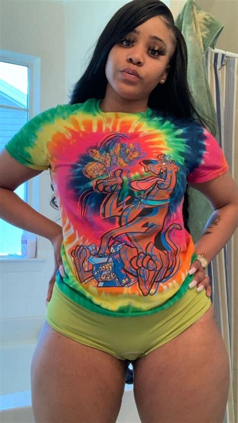 Thick Chick Shesfreaky