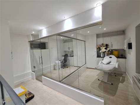 Custom Glass Partition Walling By Bespoke Glass Services Uk Custom Glass Partition Walling By Bespoke Glass Services Uk