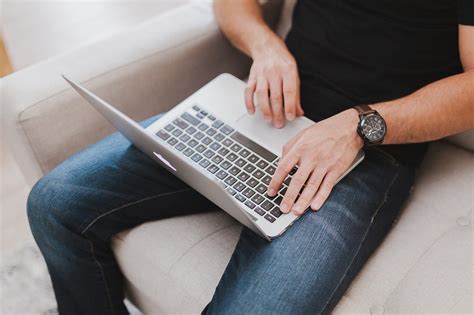 5 компактных ноутбуков для удаленки
