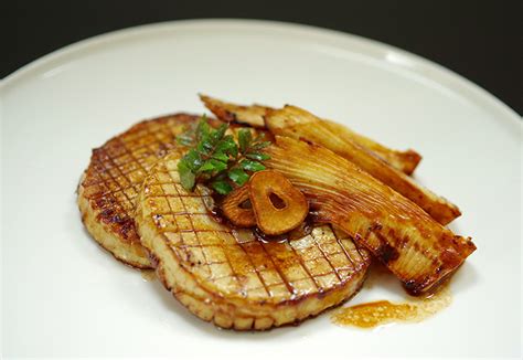 たけのこが主役！「たけのこステーキ」