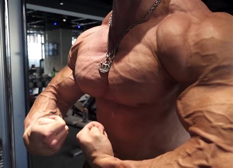 Muscle Lover Ukrainian Classic Physique Bodybuilder Kirill Khudaev