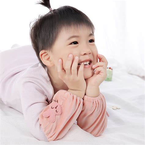 宝宝袖套婴幼儿可爱婴儿童手袖头男孩小孩护袖套袖小童女童秋冬季虎窝淘