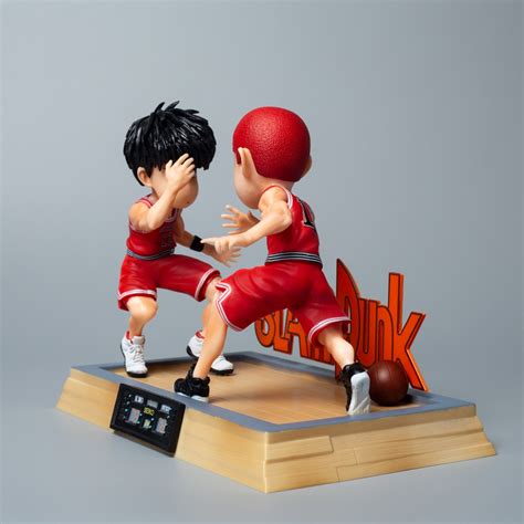 灌篮高手 流川枫 樱木花道 Q版 世纪击掌 盒装手办 高16cm 一箱24个 广州动漫周边产品批发平台 乐亿动漫（）