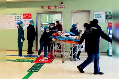 太荒唐！58岁儿科医生被砍伤现场曝光，疑原因曝光令人瞠目结舌原因