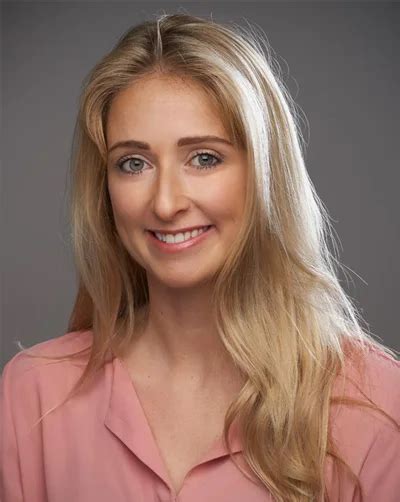 Dr Yuen Nee Ho Greenwich Chiropractic