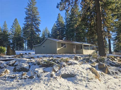 1 57 Acres Of Residential Land With Home For Sale In Klamath Falls