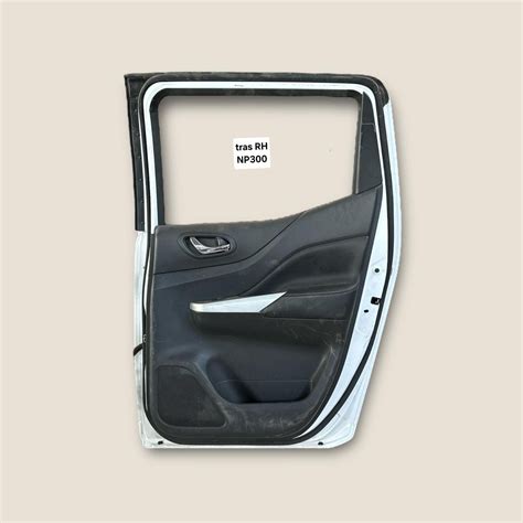 Puerta Trasera Derecha Nissan Np Puertas De Autos