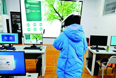 成都农业科技职业学院 ：作物生产虚拟仿真实训中心 西安天富创科技有限公司