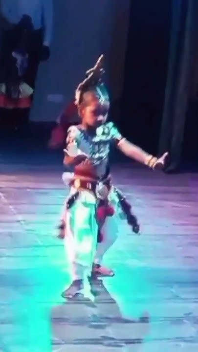 කොහොමද එයා අනේ 🥺 ️🙈🍃 පොඩි උනාට නටන ලස්සන කොහොමද ️🙏 Youtube